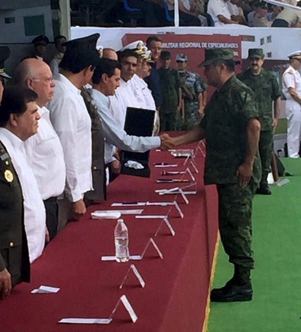 RECIBE EL GENERAL ALEJANDRO SAAVEDRA COMANDANTE DE LA IX REGIÓN MILITAR ...