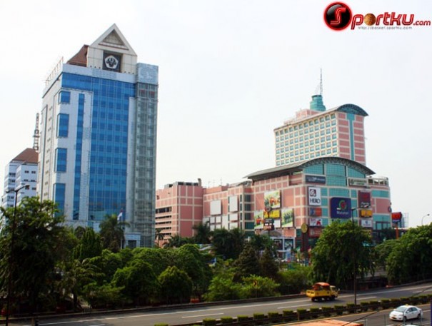 Reality: Penerimaan Mahasiswa Baru (PMB) / Ospek di UNTAR Jakarta 2015