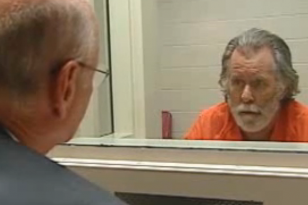 El diario de Jésica Estévez: Un hombre roba un banco por un dólar para ...