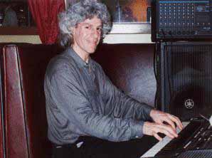 L'Ostia: Joseph Diamond-Not Your Typical New Yorker