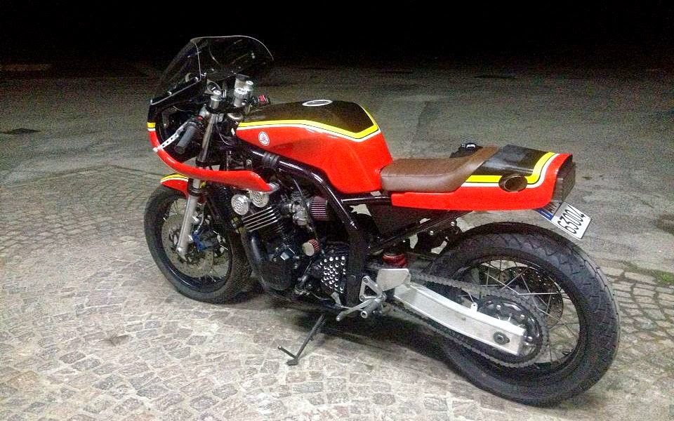 99garage | Cafe Racers Customs Passion Inspiration: Yamaha FZS 600 Cafe