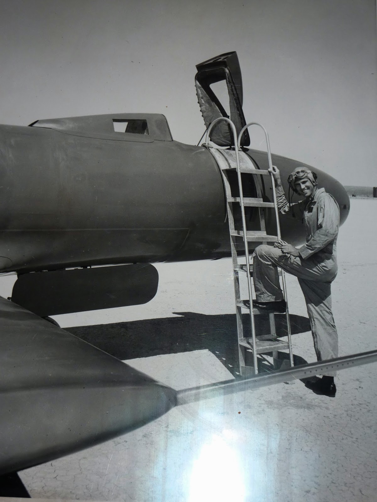 Test & Research Pilots, Flight Test Engineers: Mgen Marion.E.Carl 1915-1998