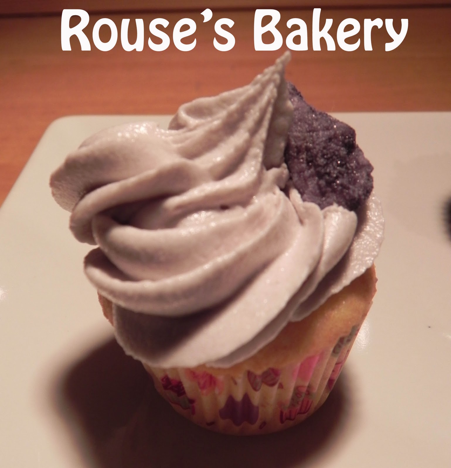 Rouse's Bakery: Minicupcake de Violeta: Trilogia del cupcake (I parte)