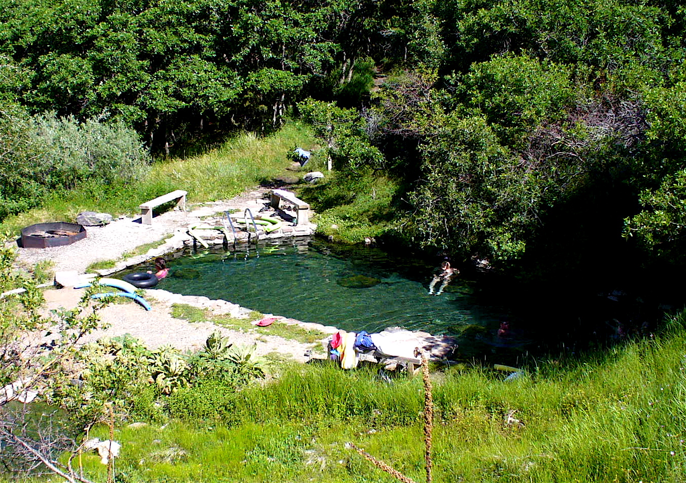 Alt. Build Blog: Nearly Natural Hot Spring Pools