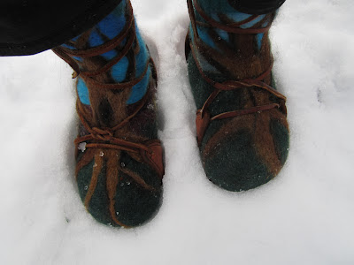 Mystic Orb: How to MakeThe Coolest Wool Boots Ever, Easily