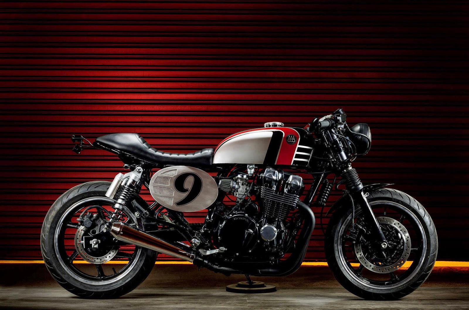 Spitfire 09 - RocketGarage - Cafe Racer Magazine