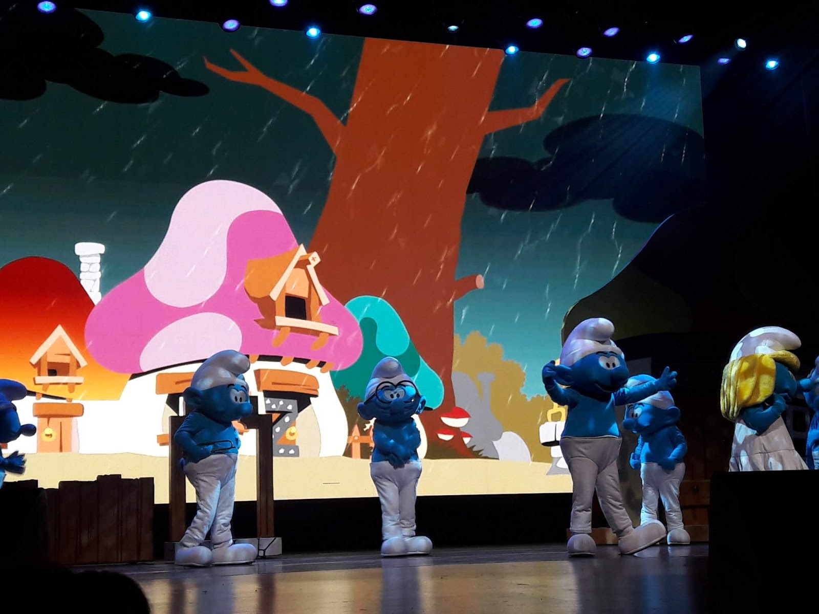 My Blogs: Musical Extravaganza ‘The Smurfs Live On Stage’ at Resorts ...