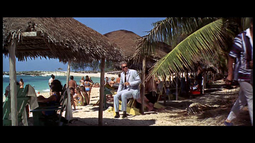 Le Panthéon James Bond 007: " A genuine Felix lighter. Illuminating ...