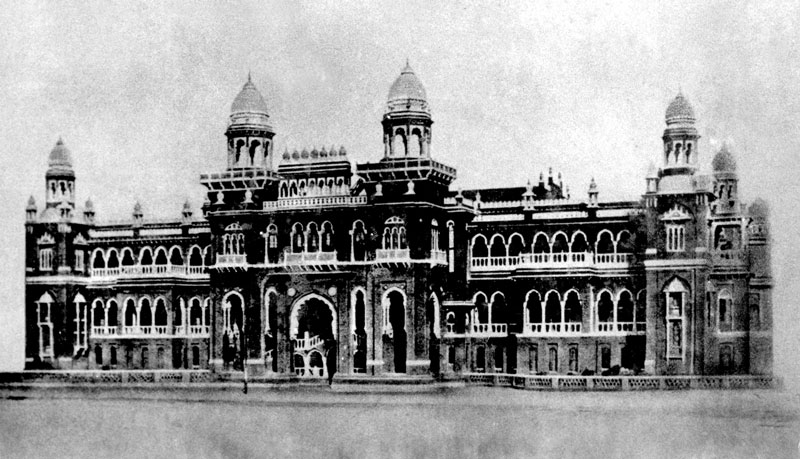 Impressive colonial structure - State Bank of India building, Chennai