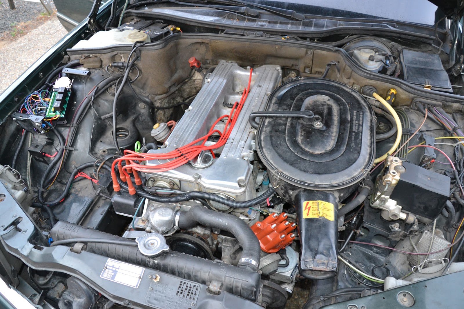 My Mercedes 280 SL -85 Project: New MegaSquirted m110 in a 280 SE