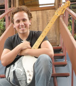 MI CANTANTE FAVORITO : ISRAEL BRITO