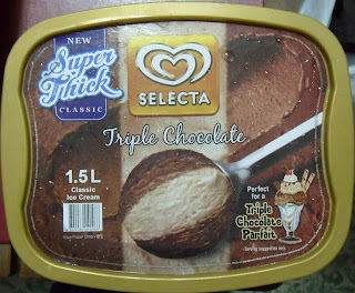 Wandering Girl Wonderer: selecta triple chocolate