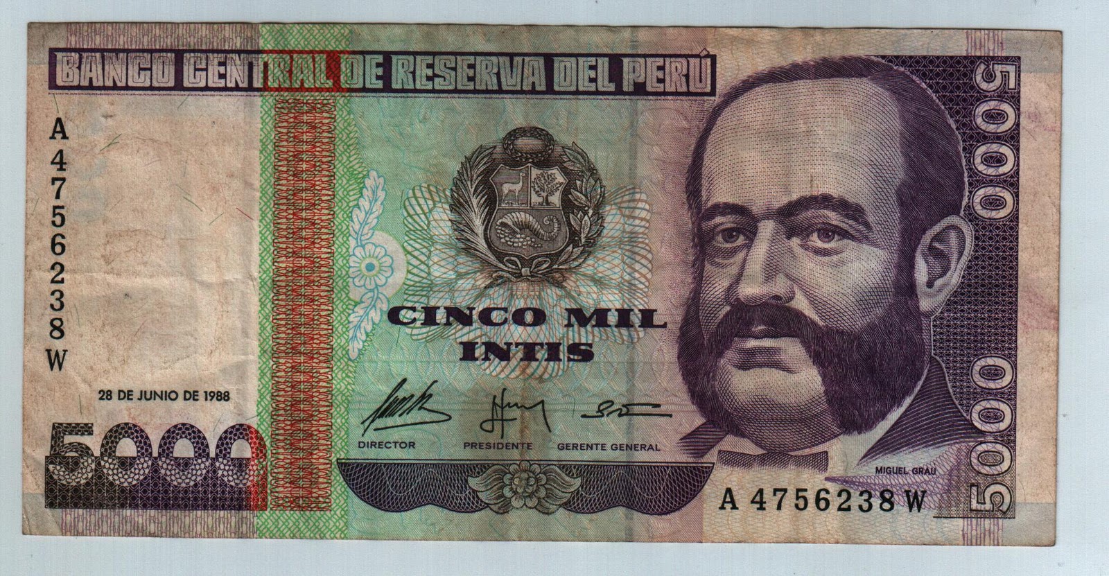 The private collection of banknotes from around the countries in the ...