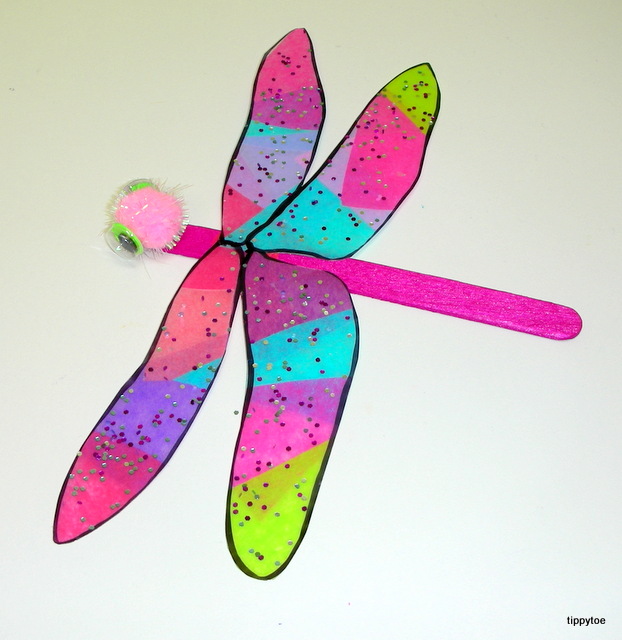 Tippytoe Crafts: Dazzling Dragonflies