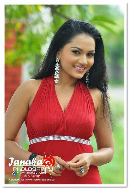 -Chathurika Peiris - Tharunaya Gallery