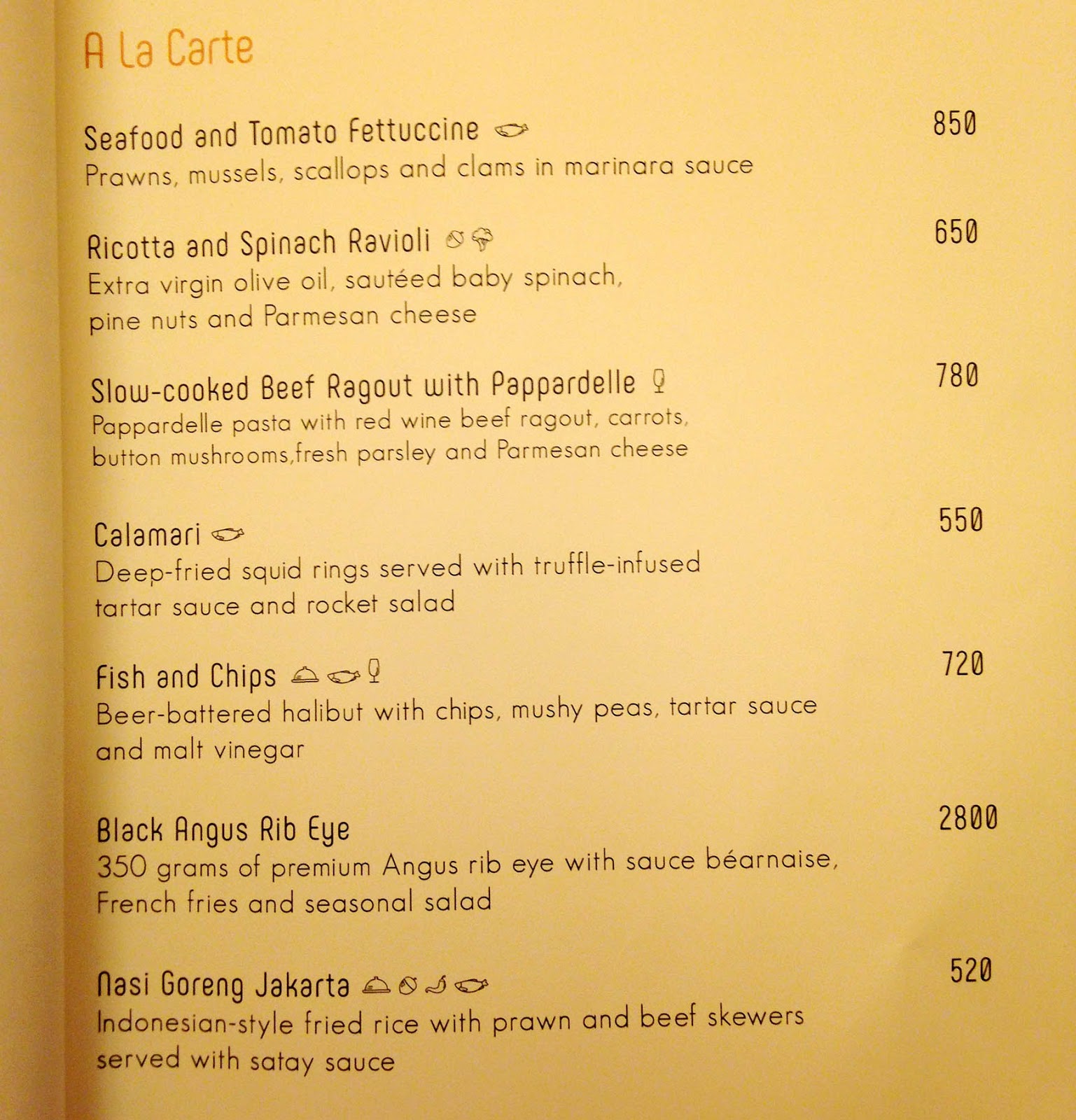 MrsMommyHolic: Lobby Lounging at Okada Manila