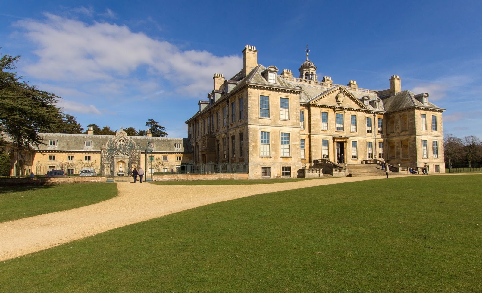 Escapes and Photography: Spring at Belton House