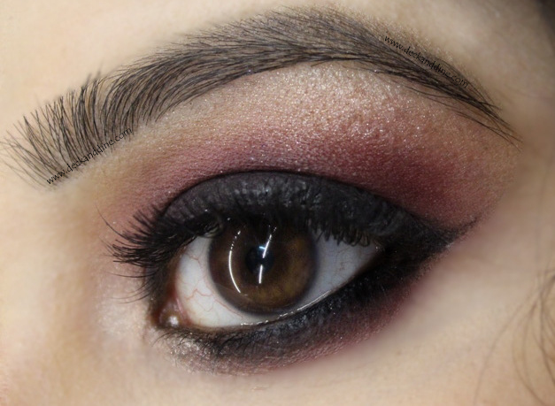 Maroon Eye Makeup