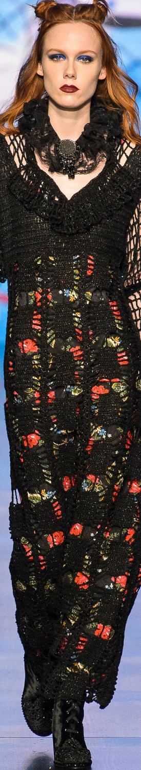 LOOKandLOVEwithLOLO: Fall/Winter 2017 RTW featuring Highlights from ...