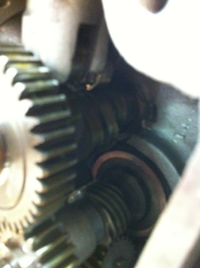 2S-Garage: 腰下完成