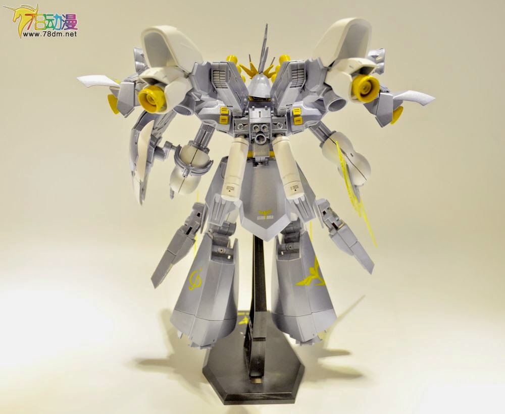 HGBF 1/144 Miss Sazabi "The Queen Sazabi" Custom Build