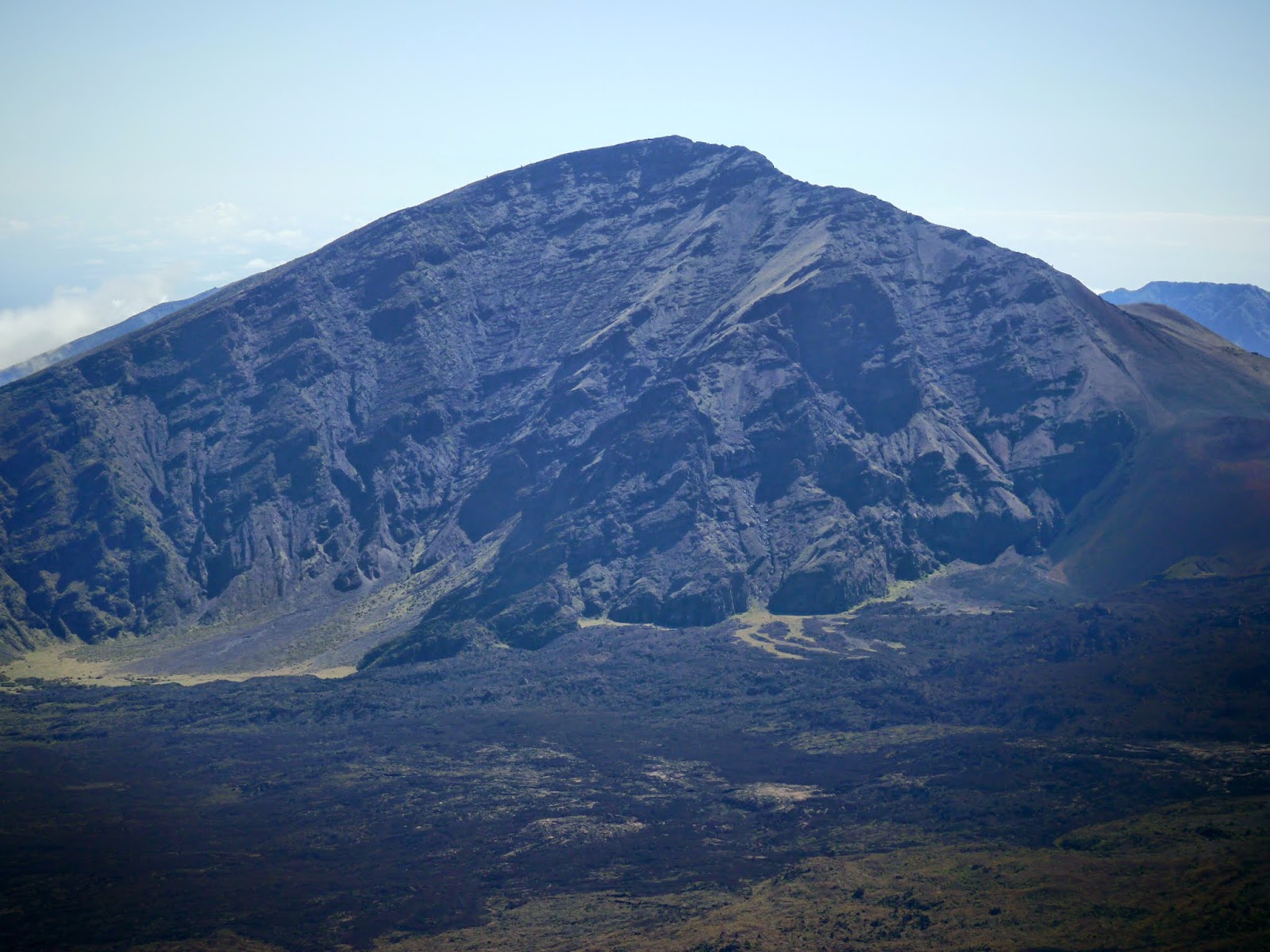 American Travel Journal: Leleiwi Overlook Trail - Haleakalā National Park