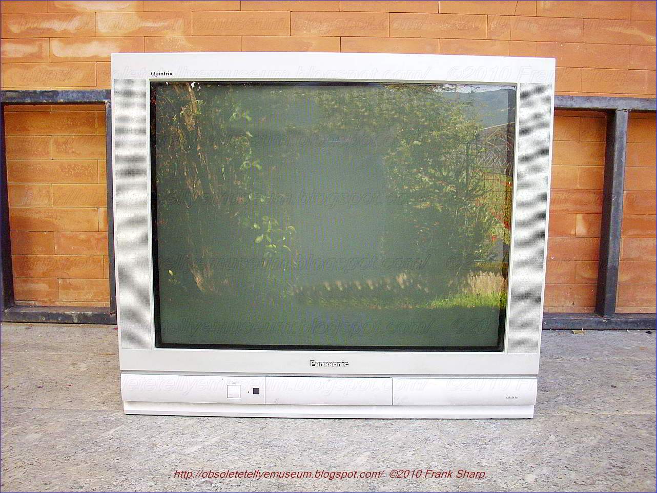 Obsolete Technology Tellye !: PANASONIC TX-29AS10C YEAR 2001.