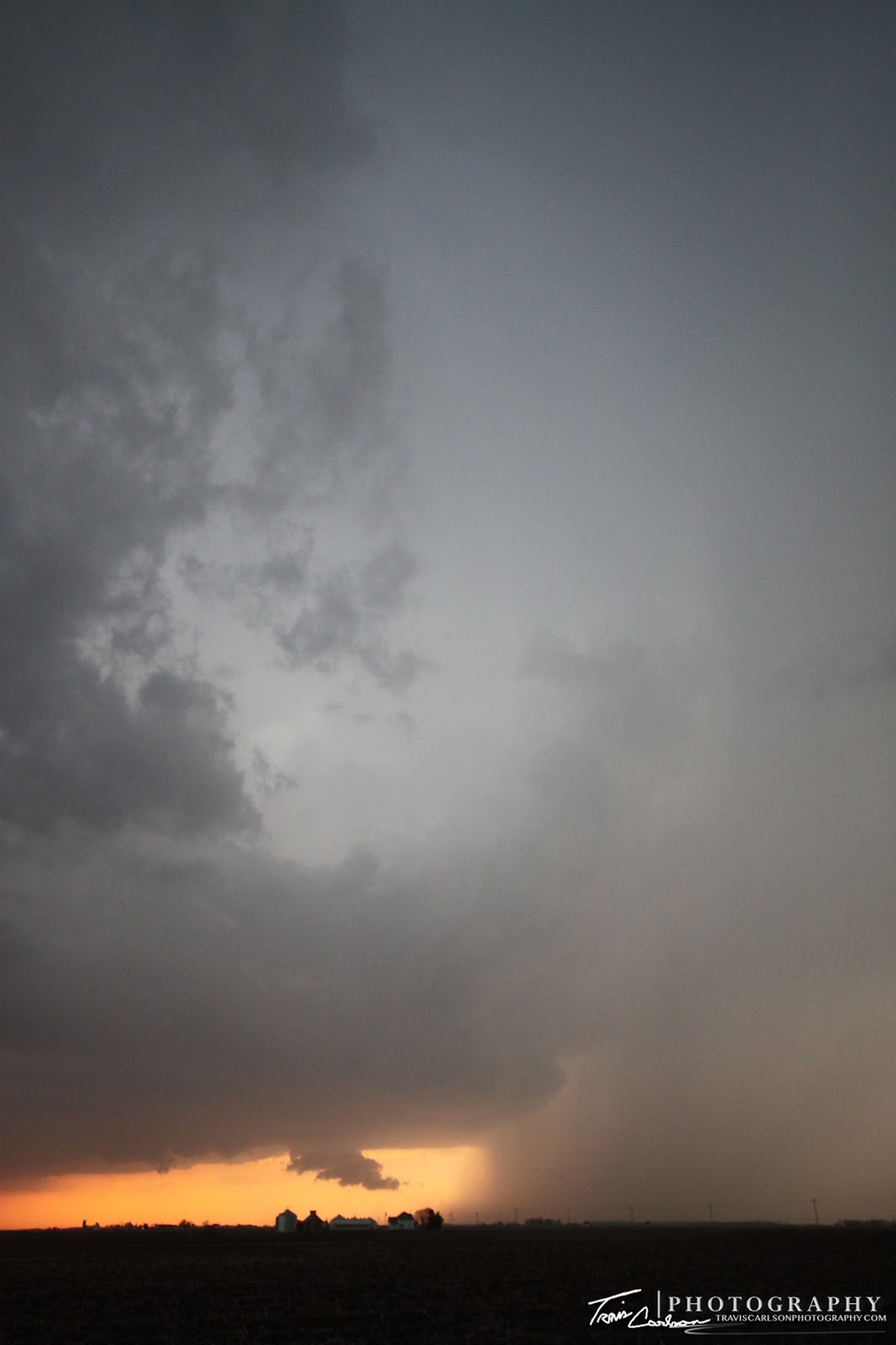 Travis Carlson Photography: Blog: 04/03/11 Explosive Iowa Supercells