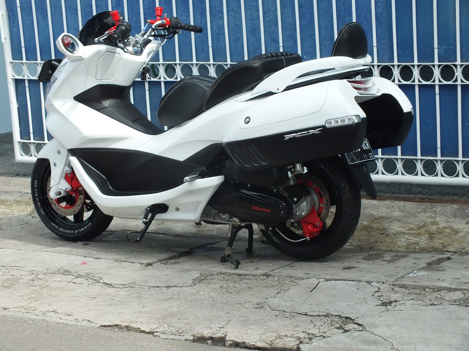 Doctor Matic Klinik Spesialis Motor Matic: HONDA ALL NEW PCX Modif ...