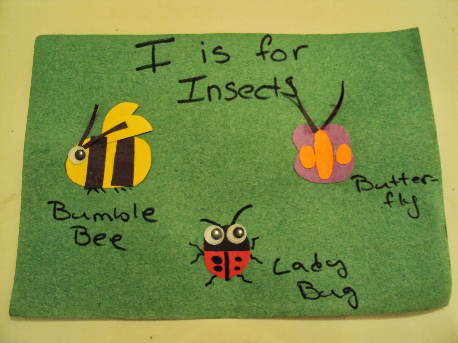 I CAN LEARN!: I Is for Insects!