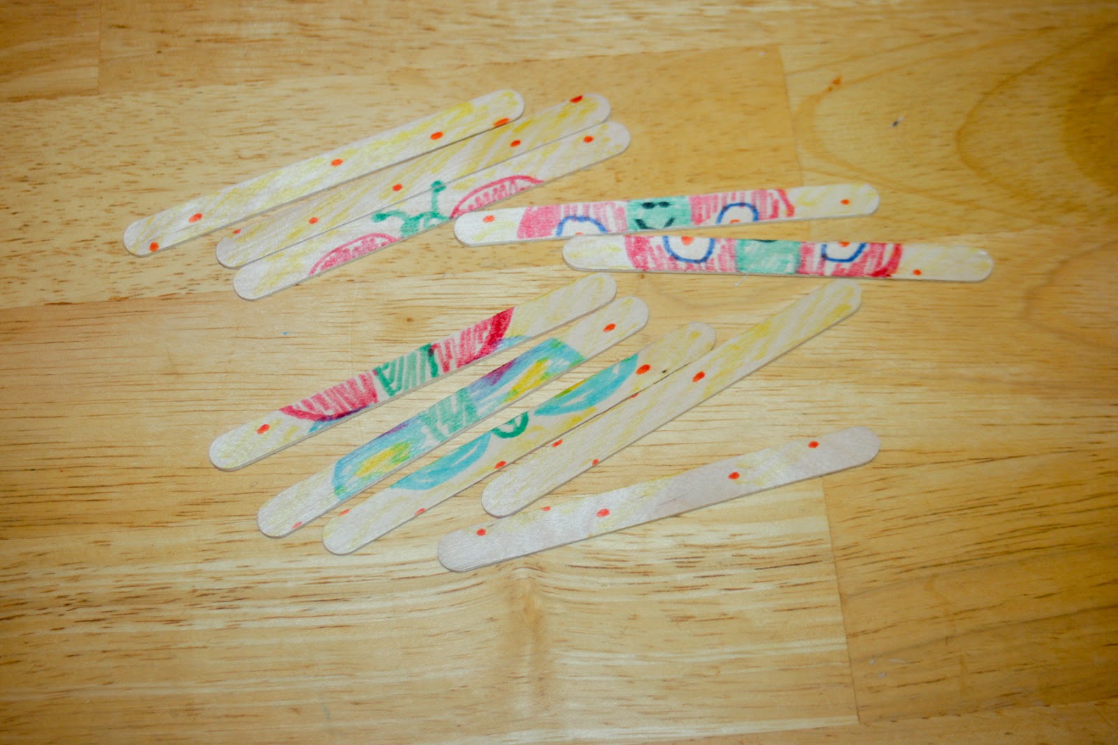 Mommy Minutes: Popsicle Stick Puzzle