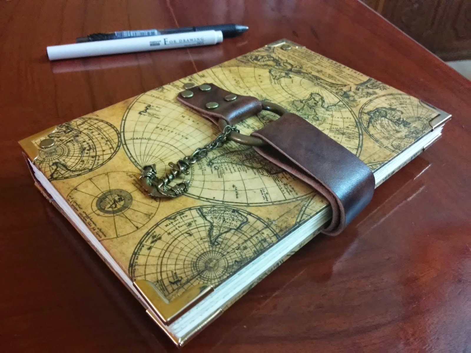 What Makes Alunsina Handbound Journal Special? | Life is so full of tae!