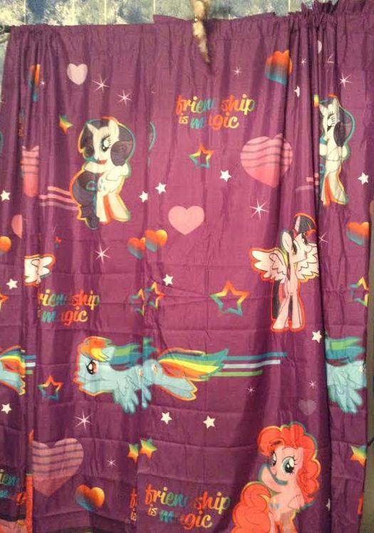 Equestria Daily - MLP Stuff!: Random Merch - Window Curtains