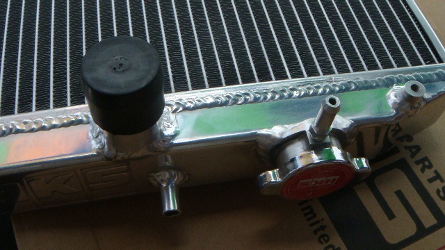 performance part: HKS radiator civic b16/b18 manual/auto