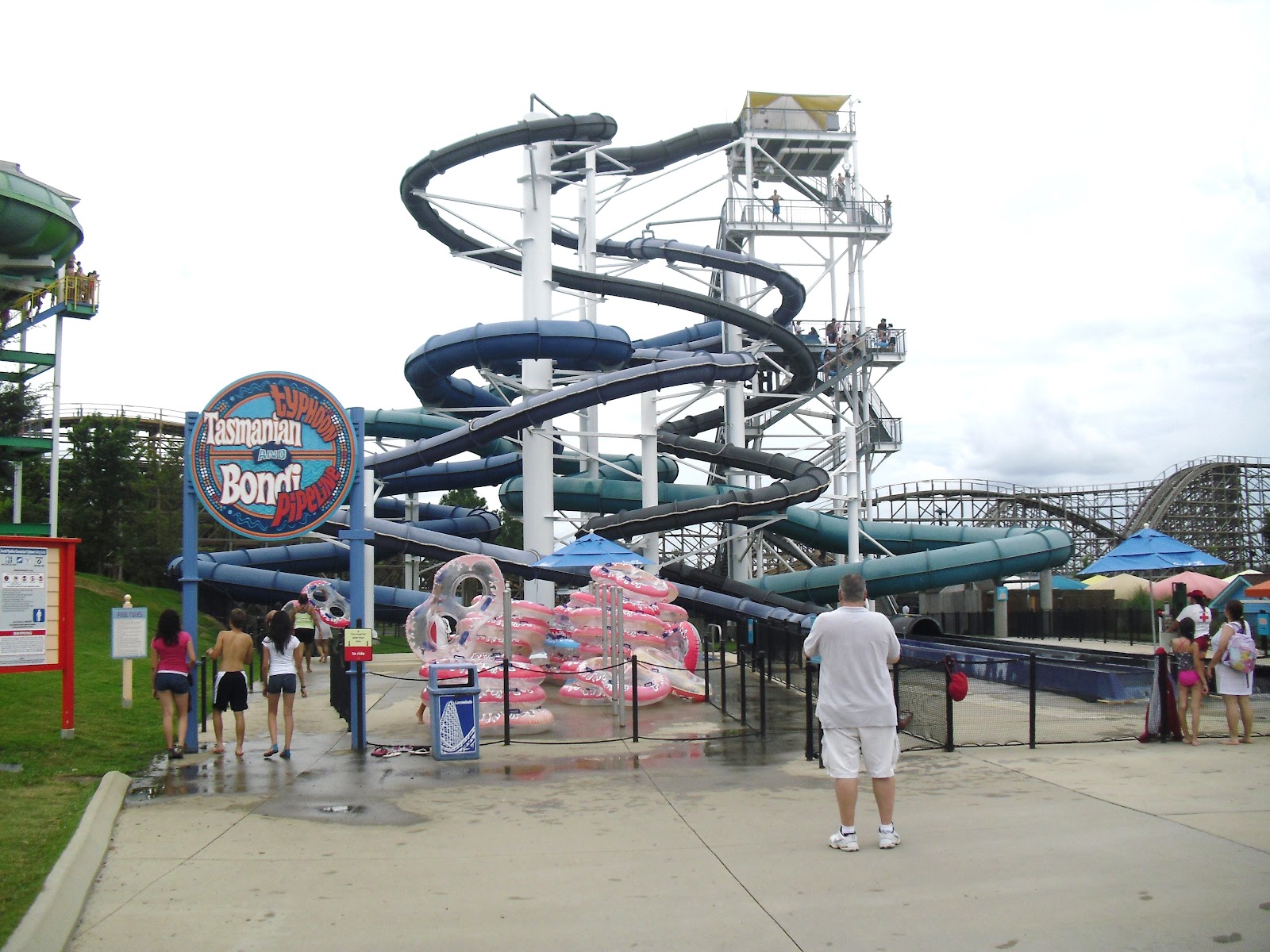Love 2 Travel With Kids: Carowinds – Practical Tips for Enjoying NC/SC ...