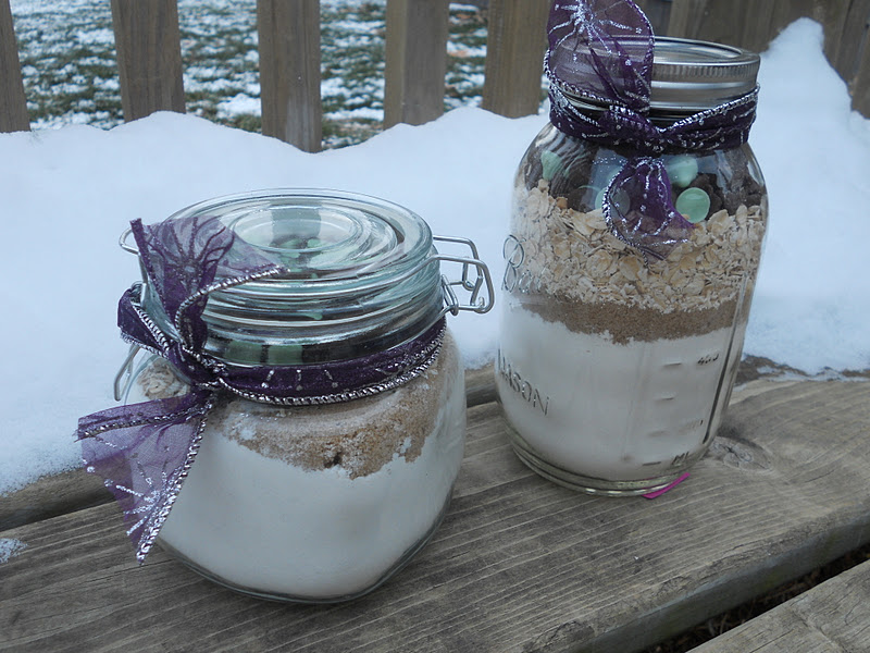 DIY Sunday: Cookie Jars | Ally's Sweet & Savory Eats DIY Sunday: Cookie Jars | Ally's Sweet & Savory Eats