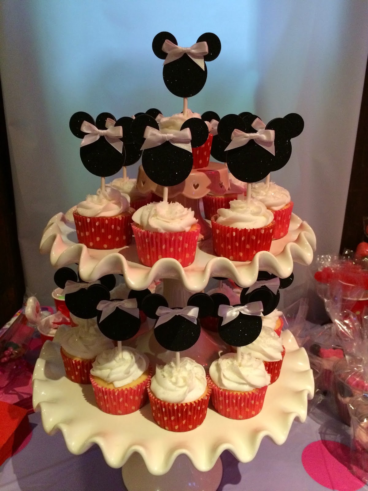Minnie Mouse Cupcakes Stand