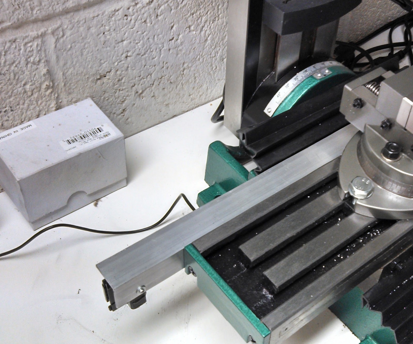 Benchtop Machine Shop: Mill: DRO