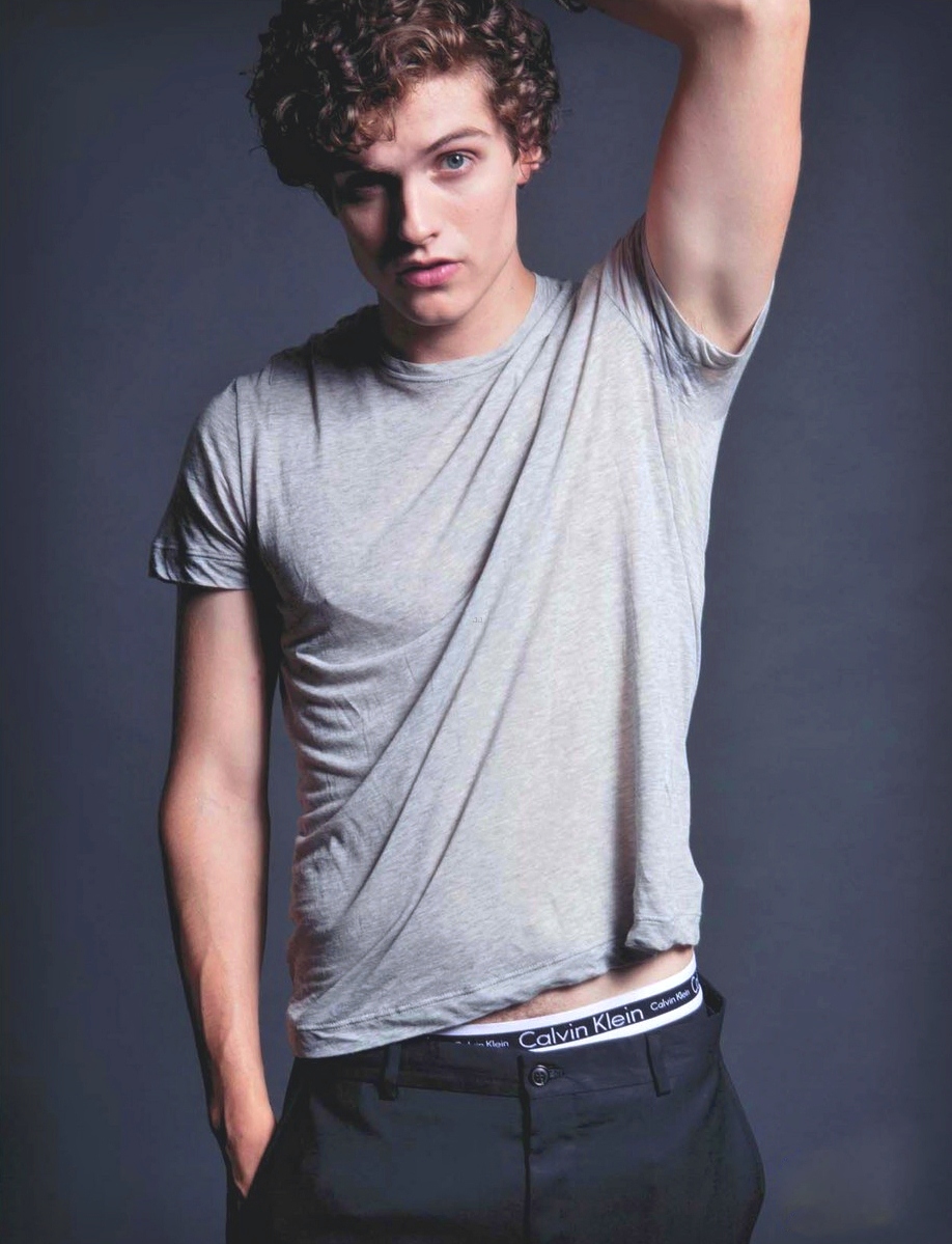 Mis Amores: Daniel Sharman
