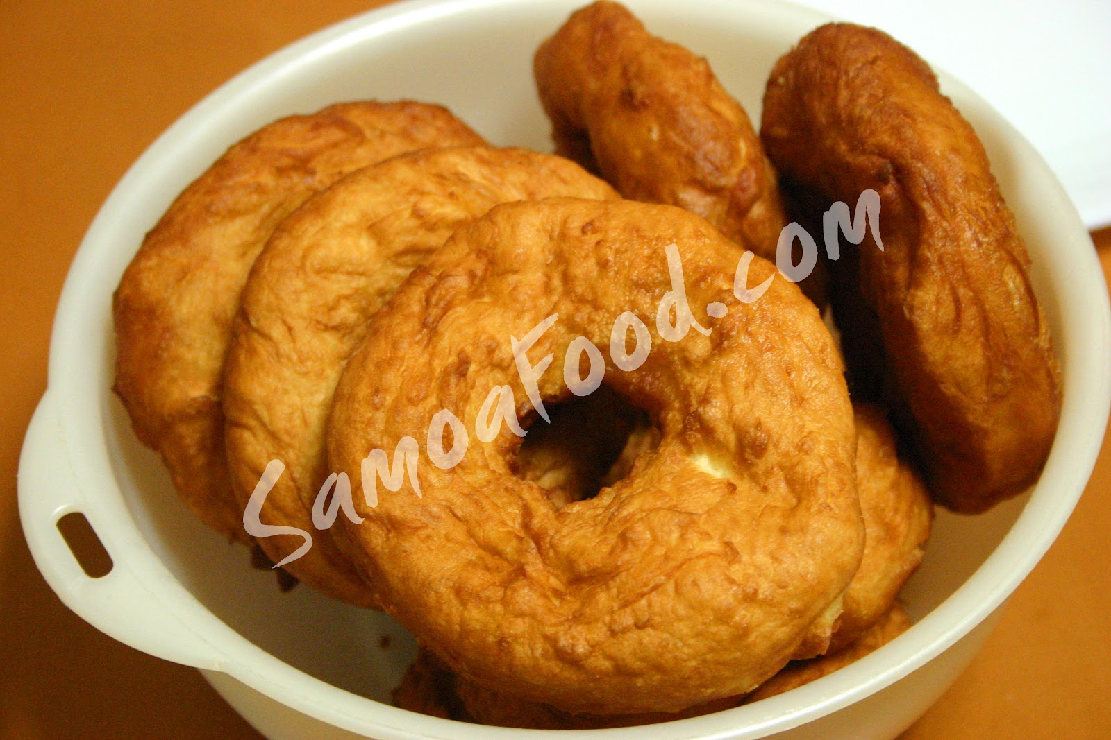 Samoa Food: Cook Island Doughnuts