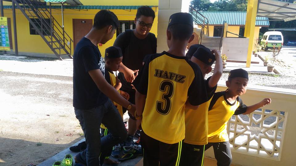 RUMAH ANAK YATIM NUR IMAN: RUMAH NUR IMAN MENTAKAB MEMBUAT BUBUR AS ...