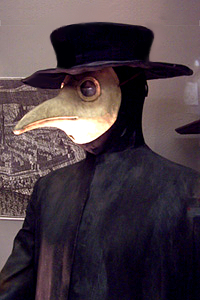 La Cartapesta: Il Medico della Peste - The Plague Doctor L'Abito e la ...