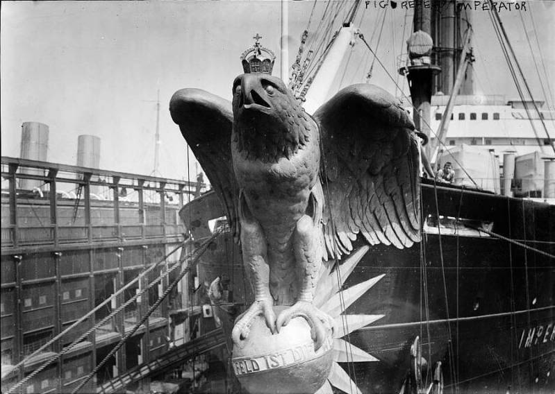 ERA DE OURO DOS NAVIOS: Agosto 2012