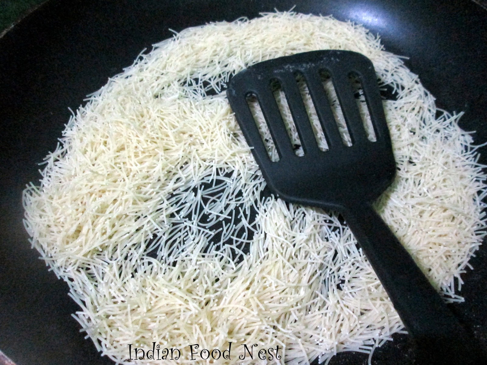 Indian Food Nest: How to make Javvarisi payasam / Sago pudding