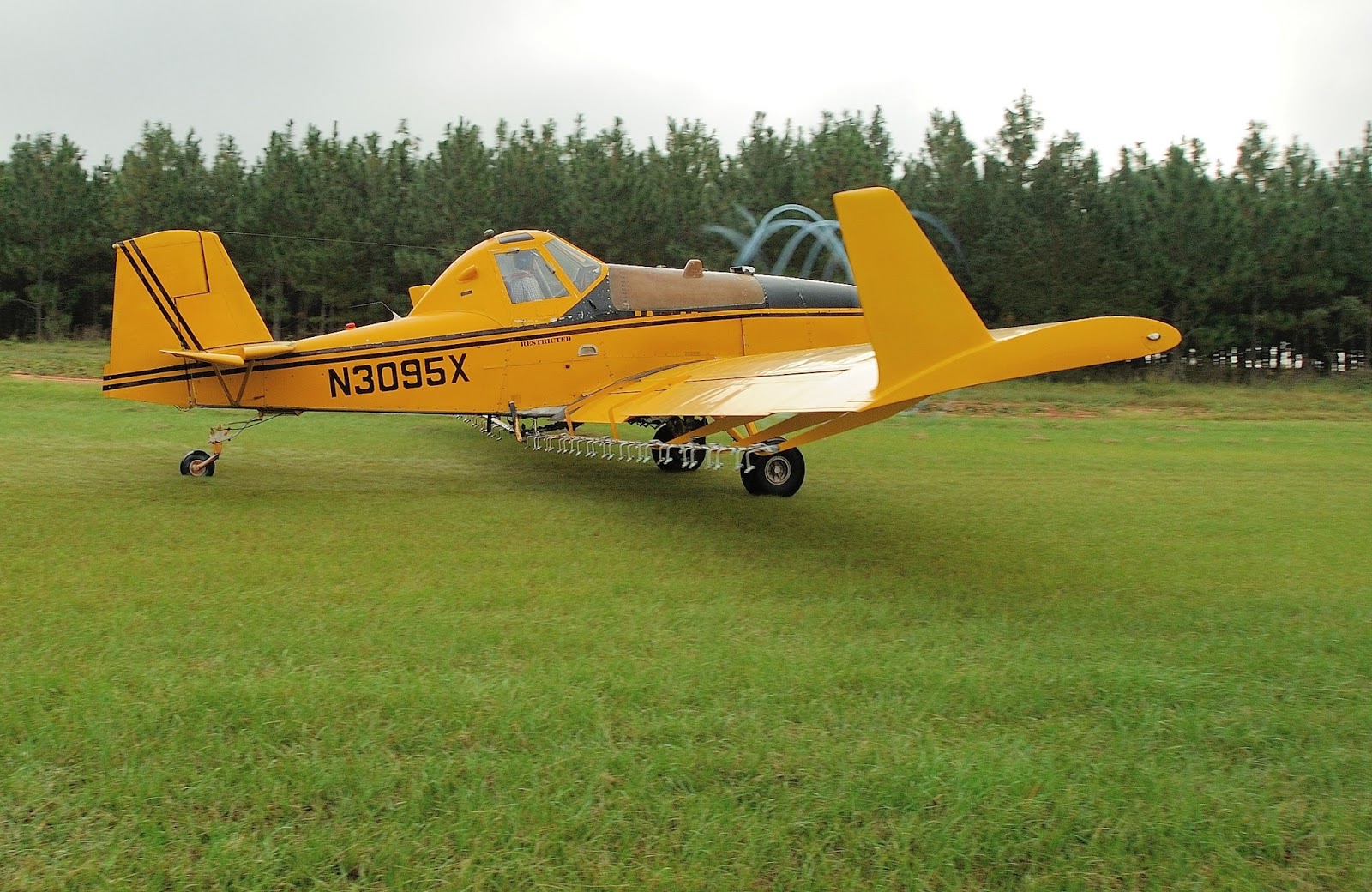 Des pilotes et des avions.: Thrush Aircraft