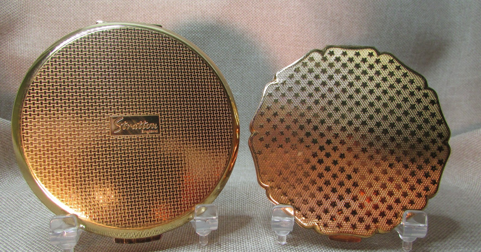 STRATTON BUTTERFLY COMPACTS