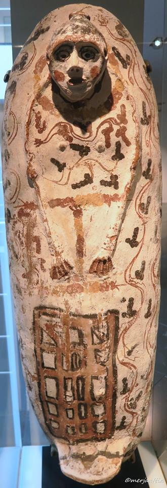 Sobre momias y momificaciones: MALE MUMMY