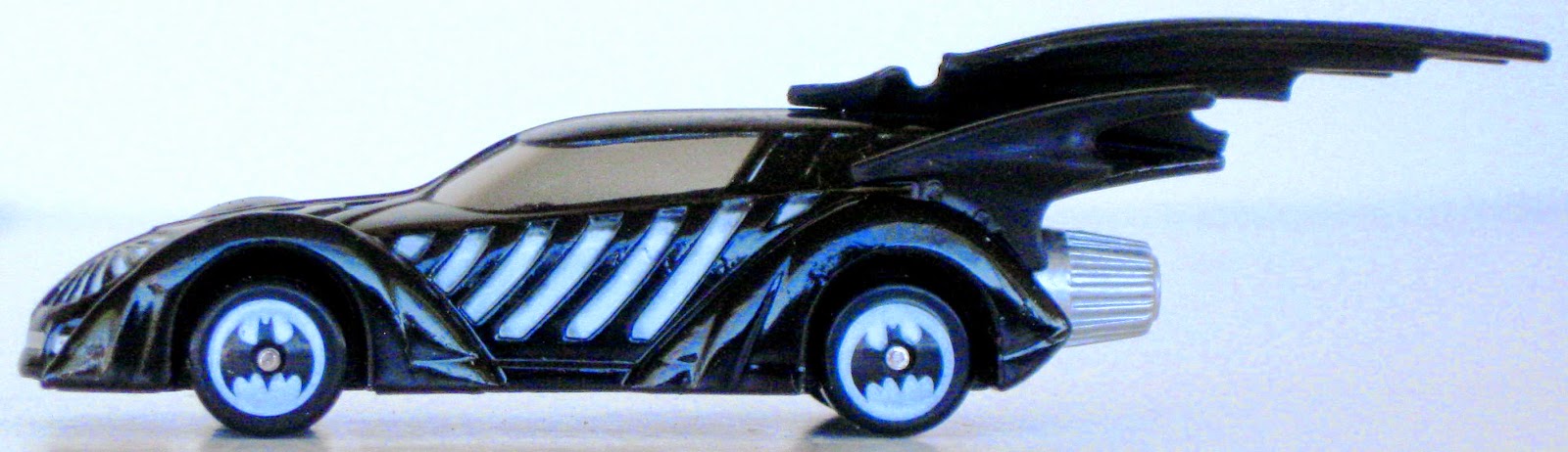 Toys and Stuff: Kenner 1996 #28893 Batmobile
