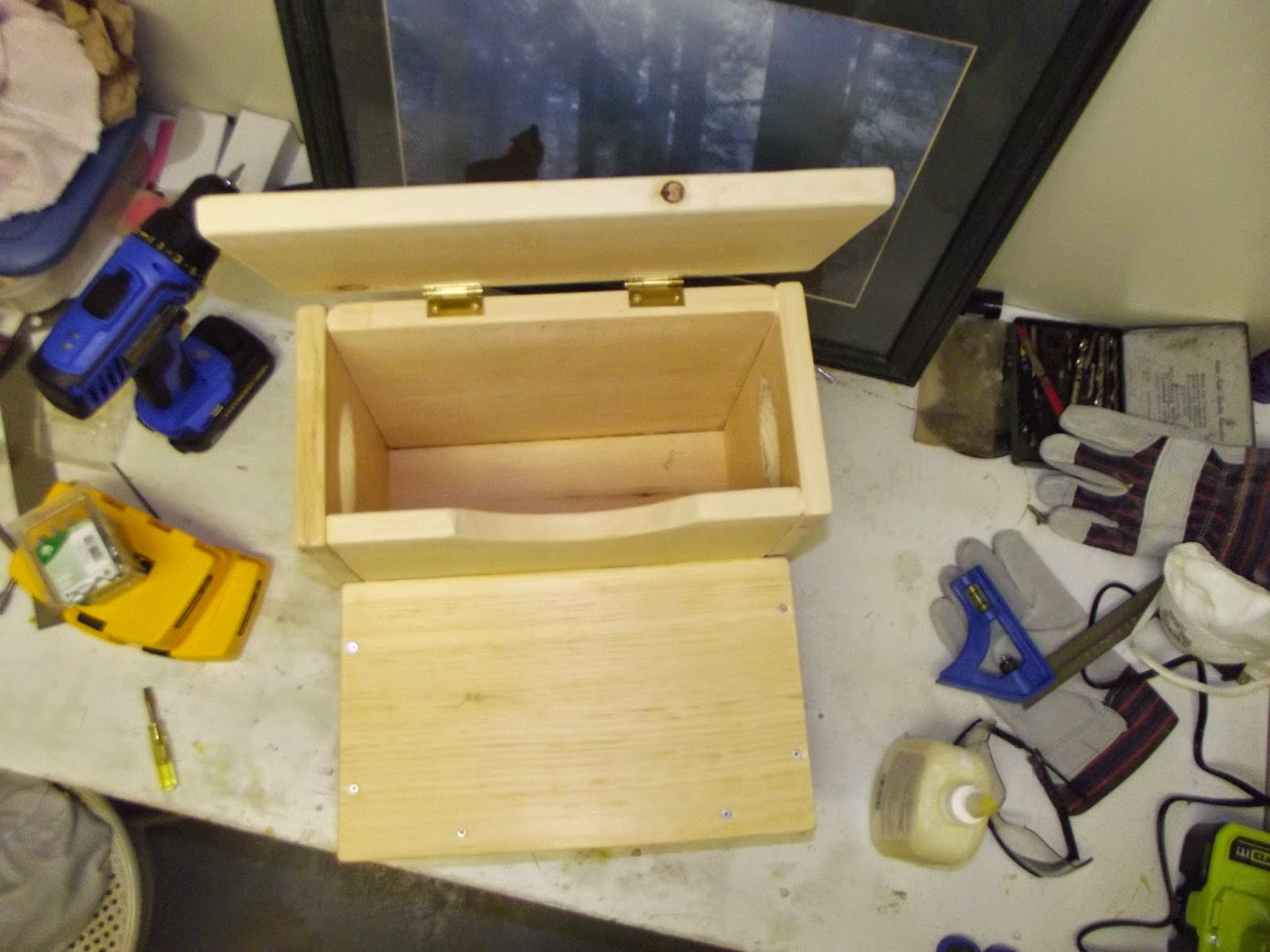 Woodworks: Stepstool with Storage!