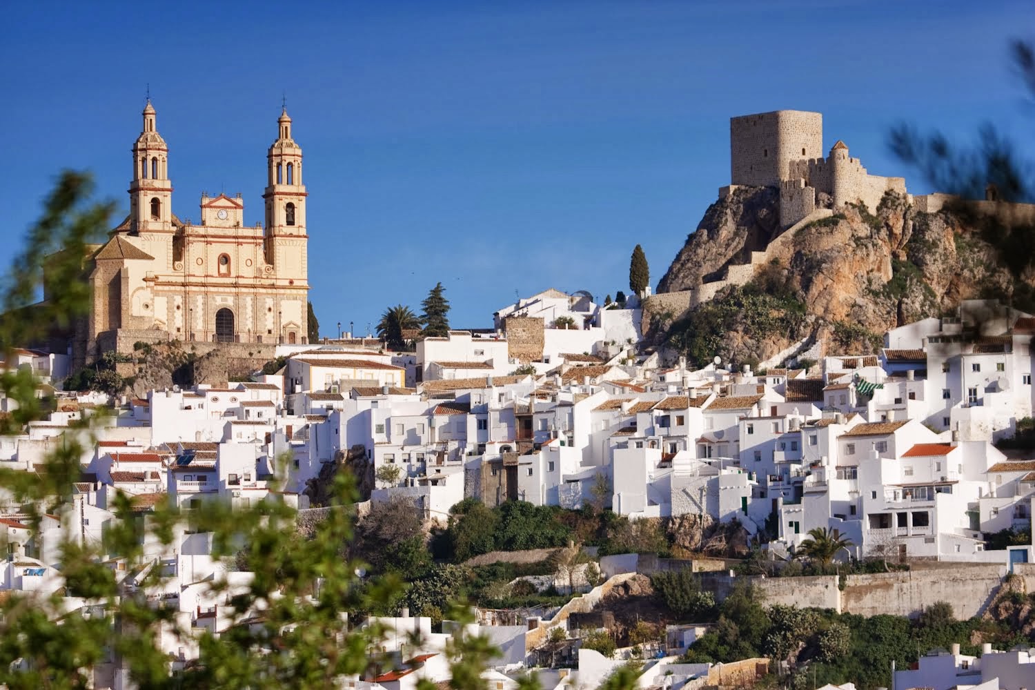 Pinceladas Actuales: Olvera, Puerta de la Ruta de los Pueblos Blancos